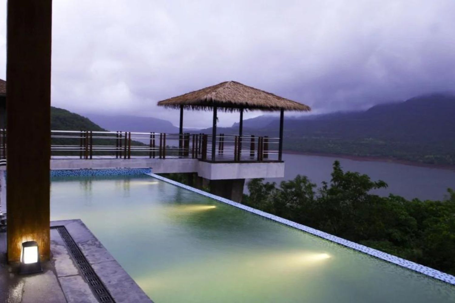 Atmantan - Best Luxury Wellness Resort - Sea Water Sports