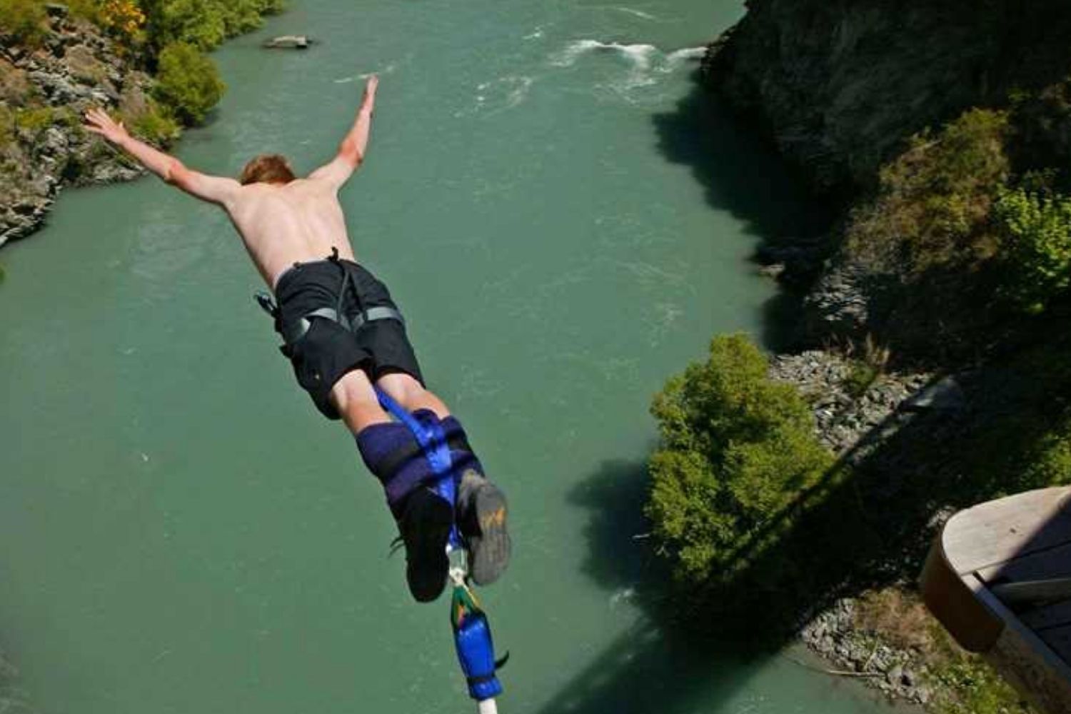 Book Bungee Jumping In Jagdalpur- Get UPTO 30% OFF - Sea Water Sports