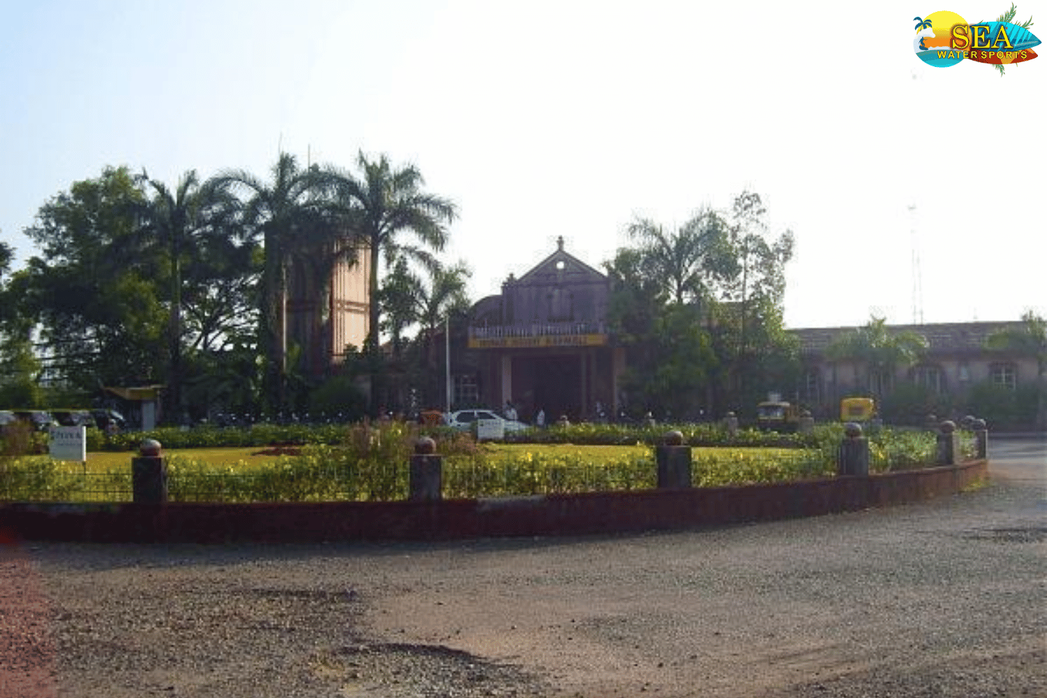 Effortless Arrival: Book Your Karmali Station Taxi Today! - Sea Water ...