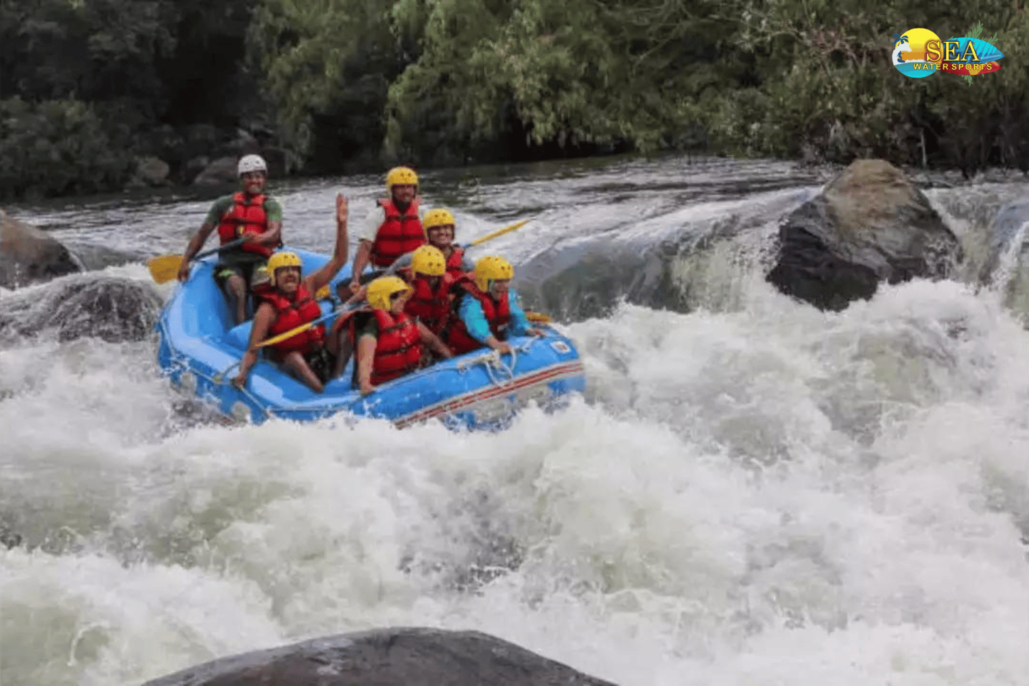 Exciting Mid River Rafting in Dandeli | Upto 17% OFF - Sea Water Sports