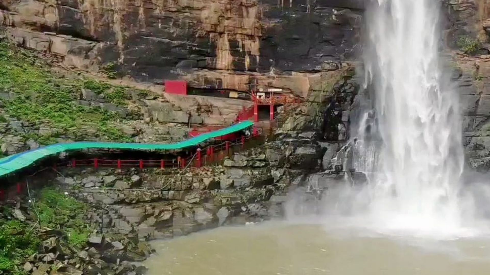 Tutla Bhawani Waterfall Trip in Bihar @ Upto 15% Off - Sea Water Sports