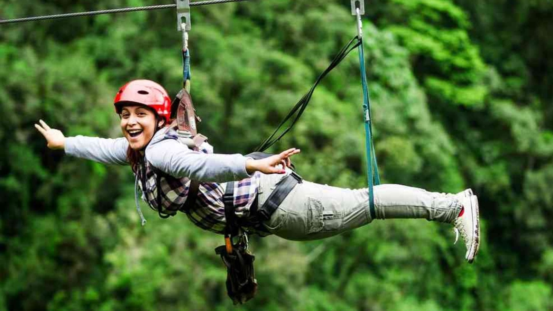 Ziplining in Manali @ Upto 15% OFF - Sea Water Sports