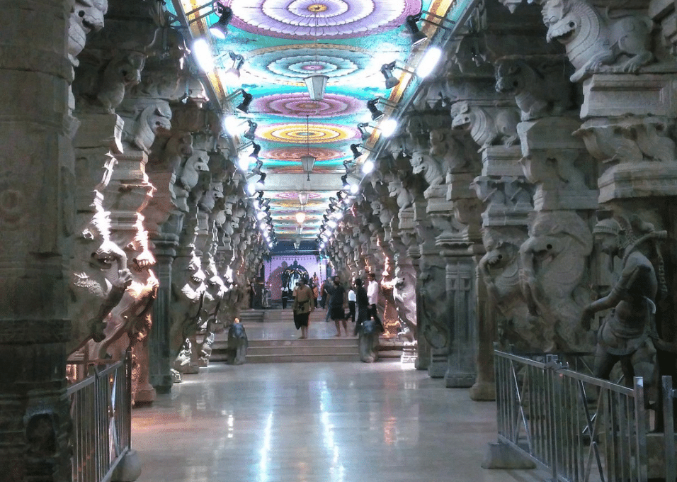 Aayiram Kaal Mandapam In Tamil Nadu | Things To Do - Sea Water Sports