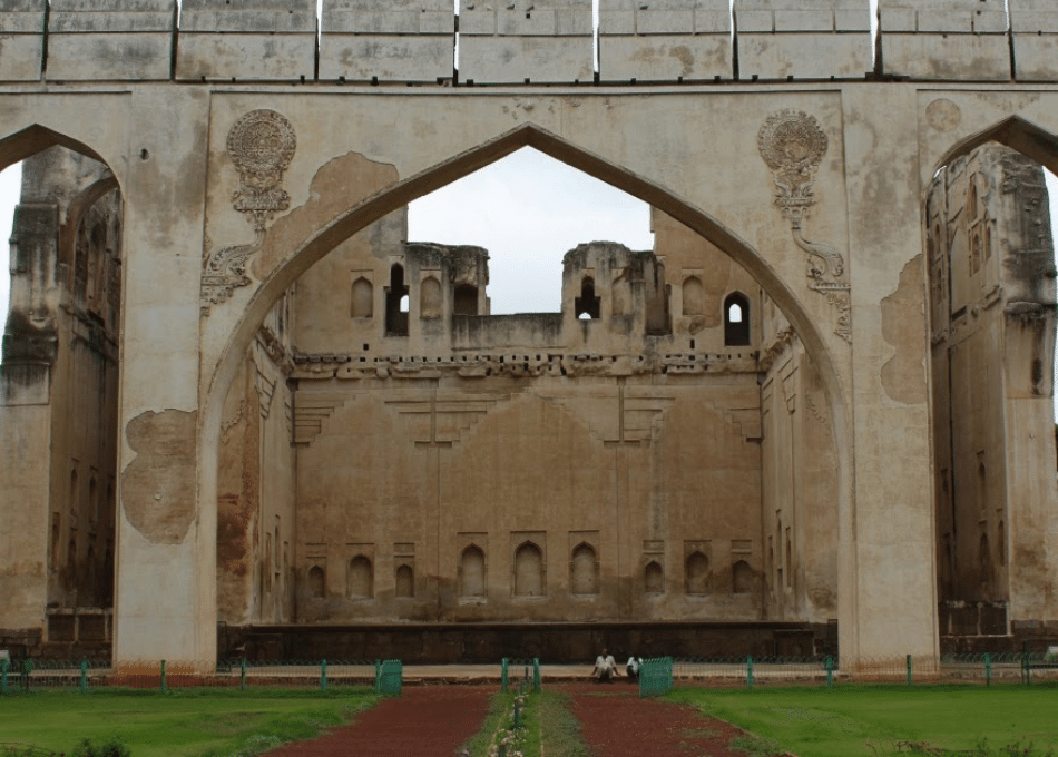 Anand Mahal In Karnataka | Things To Do - Sea Water Sports