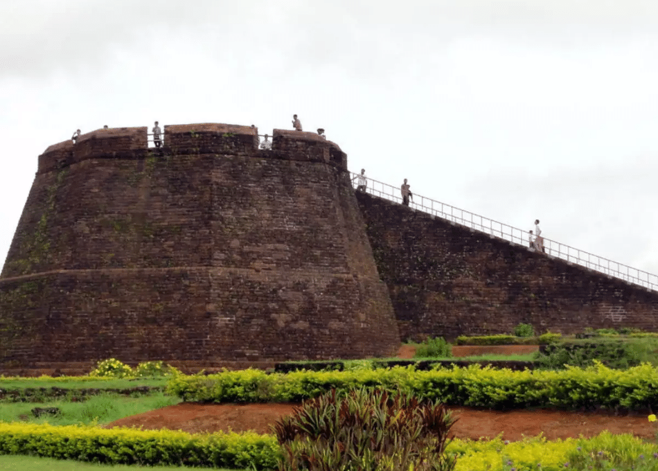 Bekal Fort In Kerala | Things To Do - Sea Water Sports