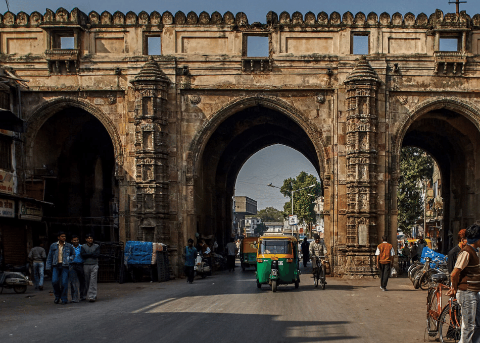 Bhadra Fort and Teen Darwaja In Gujarat | Things To Do - Sea Water Sports