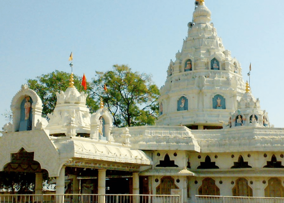 Bhadra Maruti Temple In Maharashtra | Things To Do - Sea Water Sports