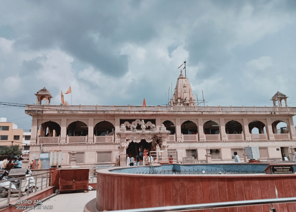 Bhadwarmata Temple In Madhya Pradesh | Things To Do - Sea Water Sports