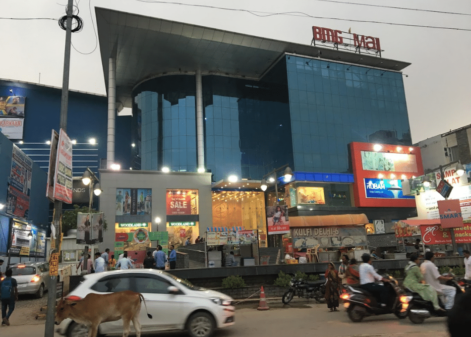 Scenic Places To Visit In Rewa: Waterfalls And Royals Sea Water Sports