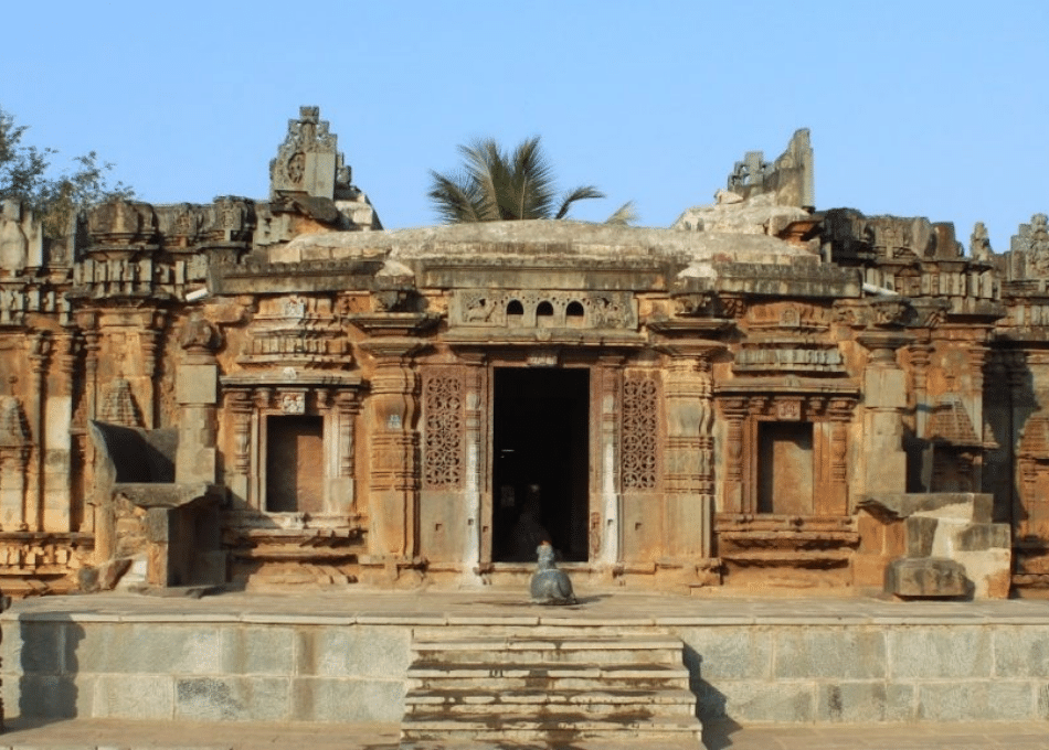 Chandramouleshwara Temple In Karnataka | Things To Do - Sea Water Sports