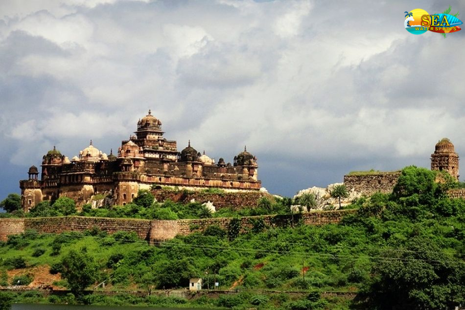 Datia Fort In Madhya Pradesh | Things To Do - Sea Water Sports