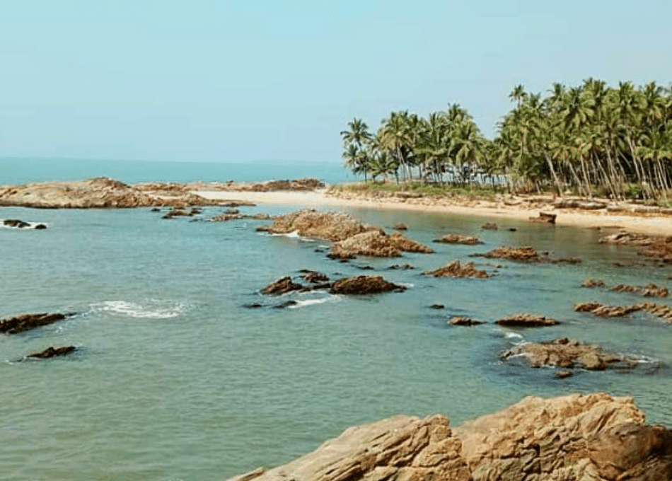 Ezhara Beach In Kerala | Things To Do - Sea Water Sports