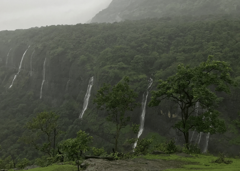 Ganesh Ghat In Maharashtra | Things To Do - Sea Water Sports