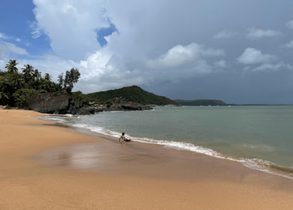 Half Moon Beach In Karnataka | Things To Do - Sea Water Sports