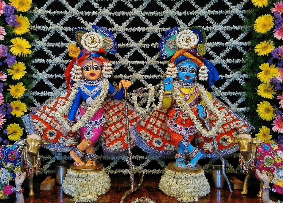 ISKCON Sri Krishna Balarama Temple In Karnataka | Things To Do - Sea ...