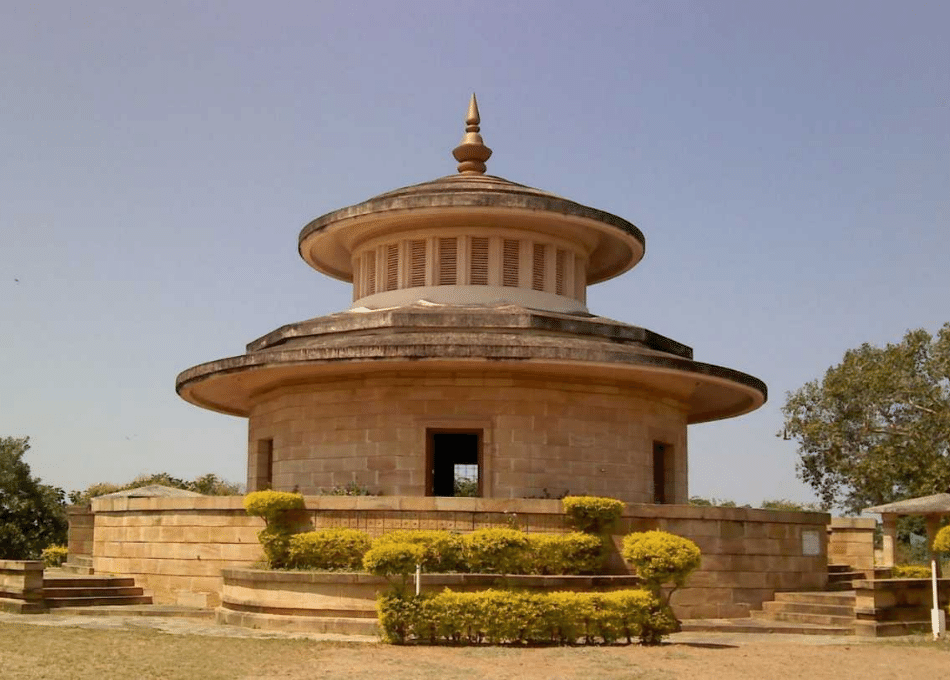 Kalidasa Academy In Madhya Pradesh | Things To Do - Sea Water Sports