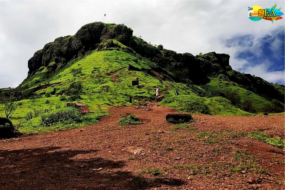 Makarandgad Fort In Maharashtra | Things To Do - Sea Water Sports