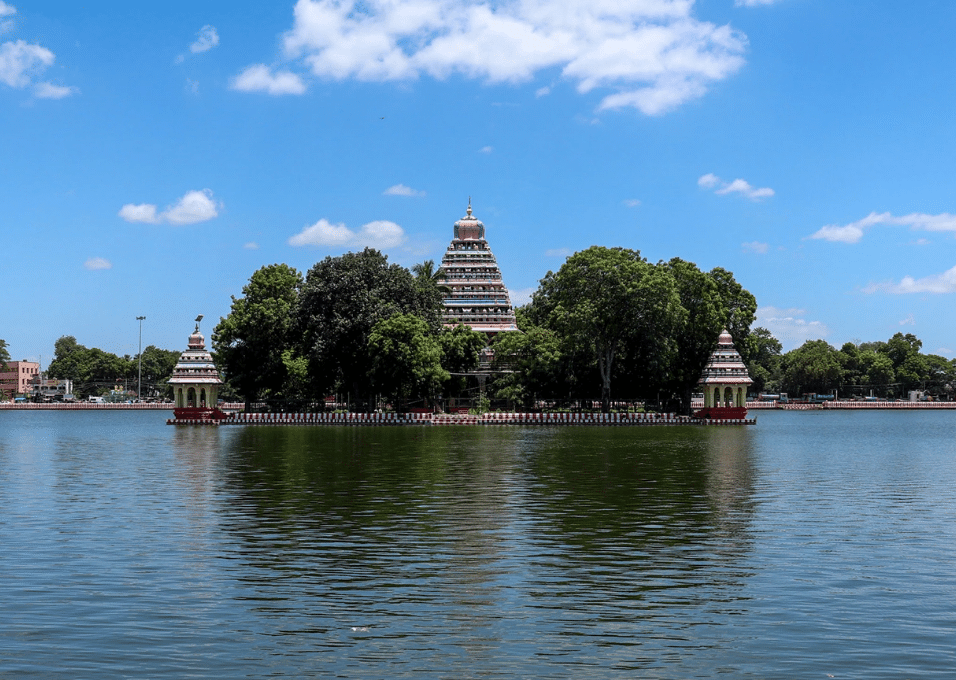 Mariamman Teppakulam In Tamil Nadu | Things To Do - Sea Water Sports