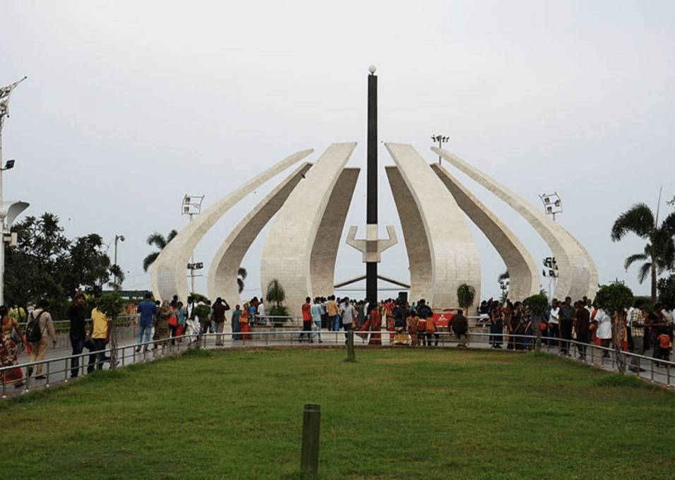 MGR Film City In Tamil Nadu | Things To Do - Sea Water Sports