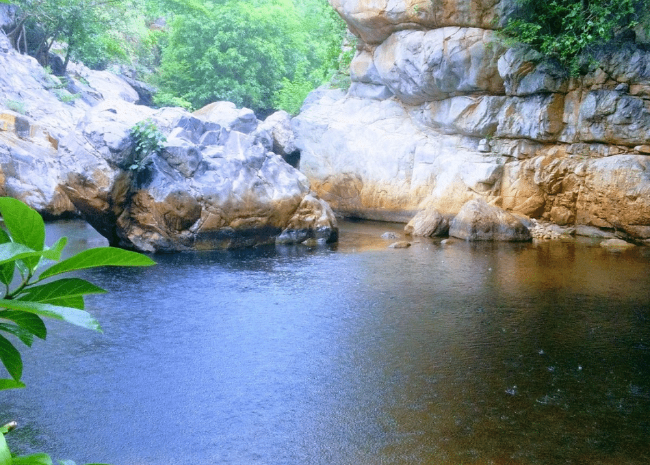 Nagalapuram Falls In Andhra Pradesh | Things To Do - Sea Water Sports