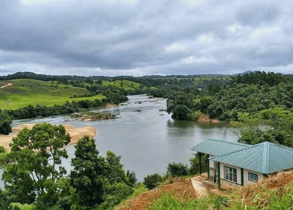 Nongkhnum Island In Meghalaya | Things To Do - Sea Water Sports