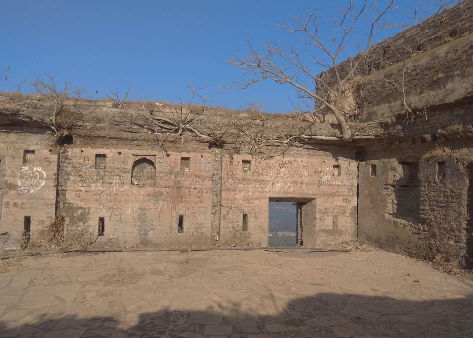 Parnera Hill In Gujarat | Things To Do - Sea Water Sports