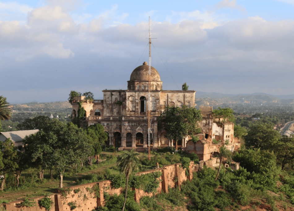 Peer Naph In Bihar | Things To Do - Sea Water Sports