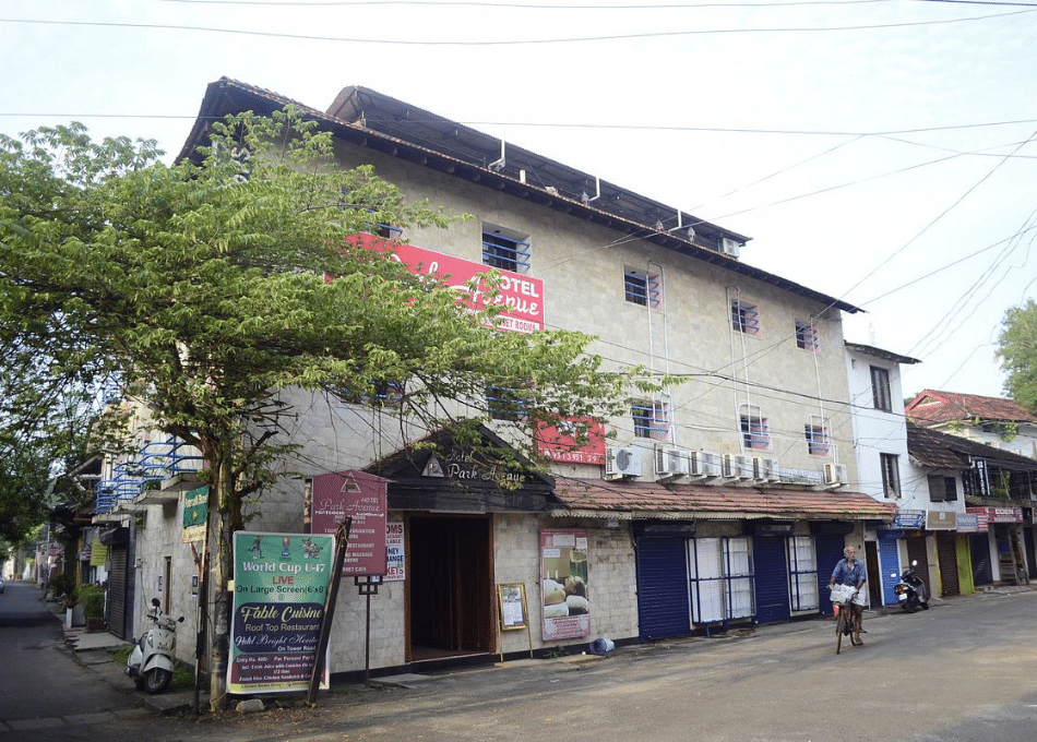 Princess Street In Kerala | Things To Do - Sea Water Sports