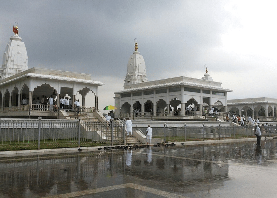 Shiva Temple In Madhya Pradesh | Things To Do - Sea Water Sports