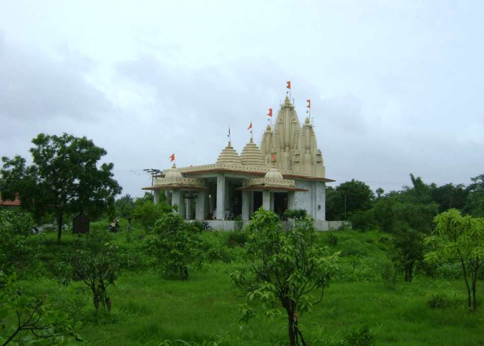 Shri Dattpith Sansthan Pathri In Gujarat | Things To Do - Sea Water Sports