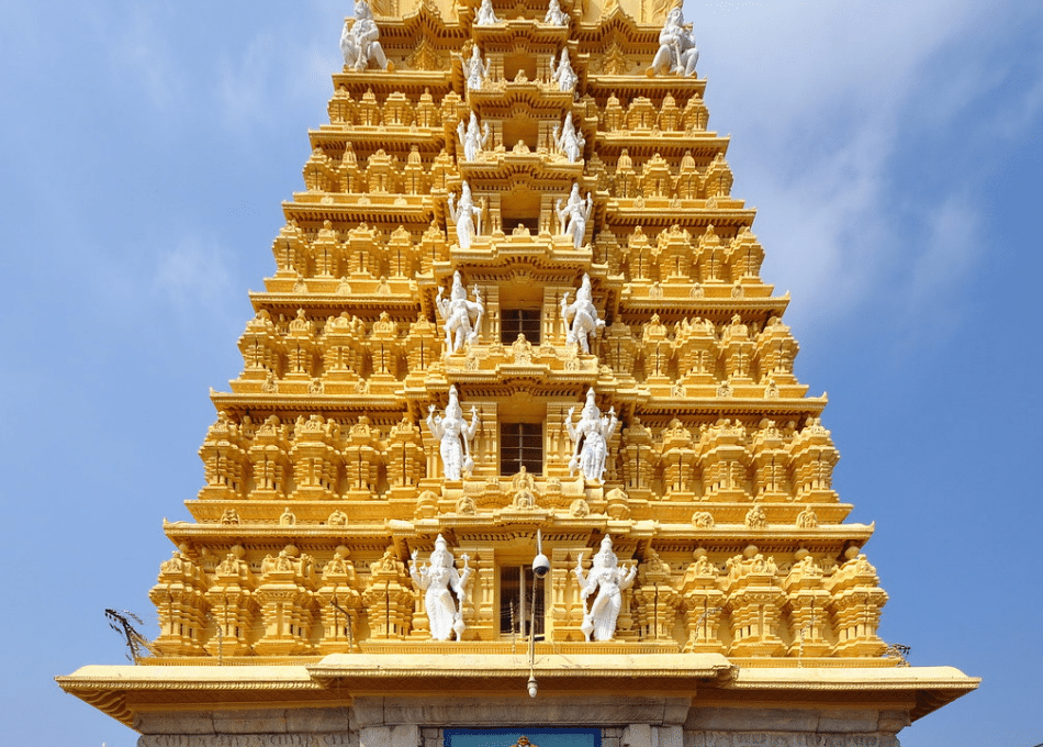 Sri Mahabaleshwara Temple In Karnataka | Things To Do - Sea Water Sports