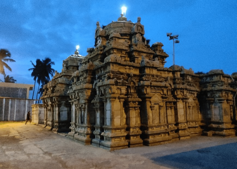 Sri Panchalinga Nageshwara Temple In Karnataka | Things To Do - Sea ...