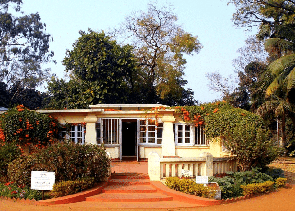 Tagores Ashram In West Bengal | Things To Do - Sea Water Sports