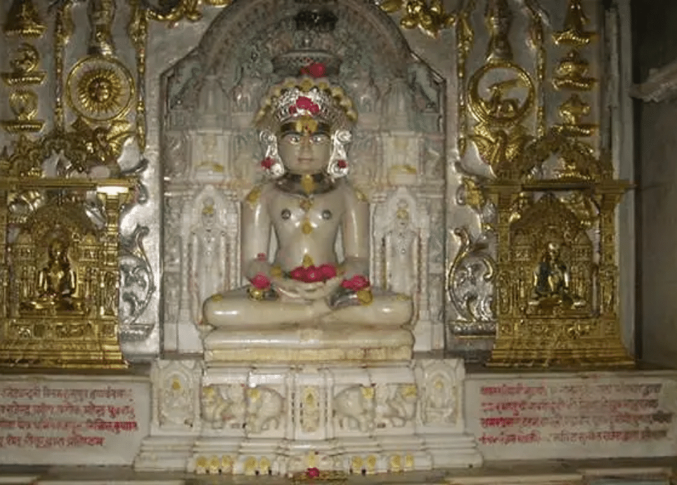 The Navlakha Temple In Rajasthan | Things To Do - Sea Water Sports