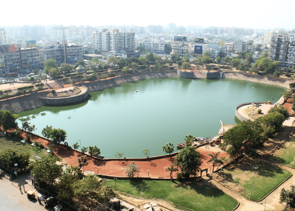 Vastrapur Lake In Gujarat | Things To Do - Sea Water Sports