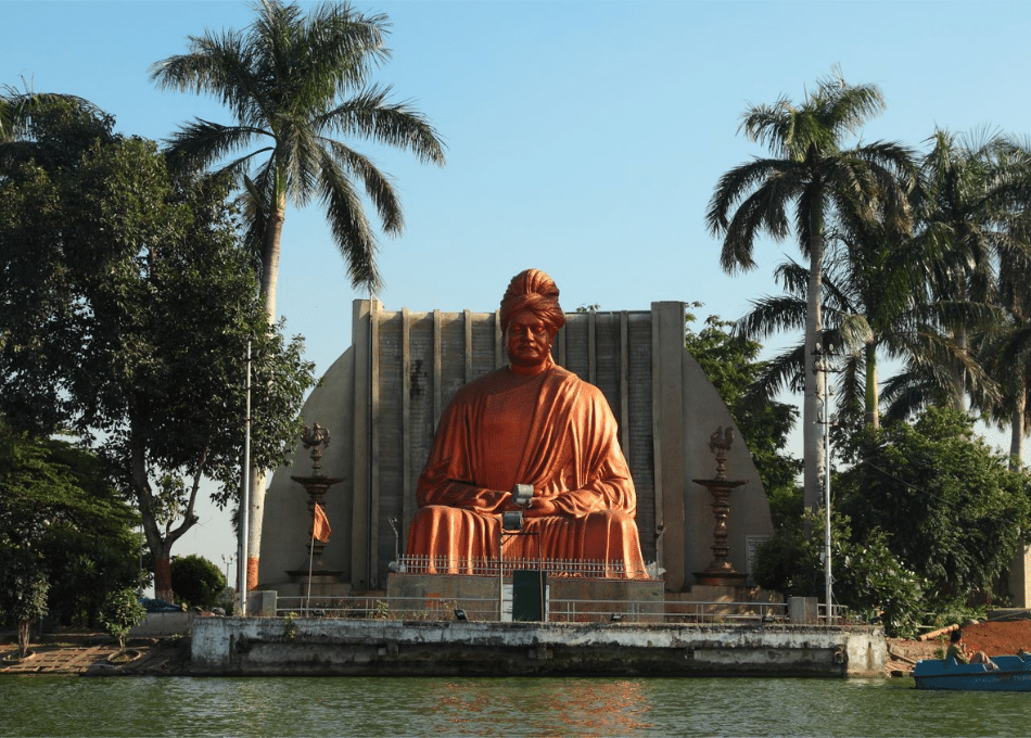 Vivekanand Sarovar In Chhattisgarh | Things To Do - Sea Water Sports